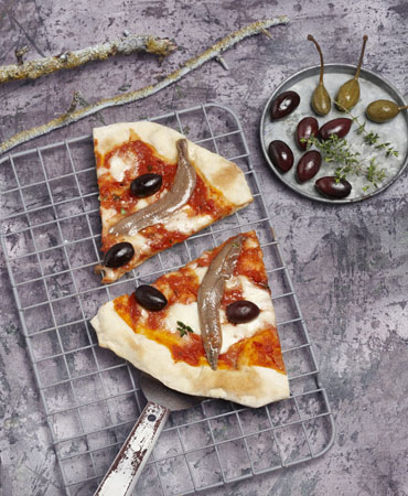 Pizza de anchoas - Delicooks